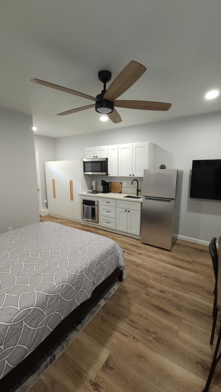 Riverside Cozy Studio - Lompoc, CA