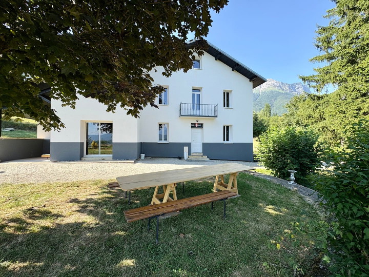 La Pallud Maison 14p - Clim Jardin Wifi - Savoie