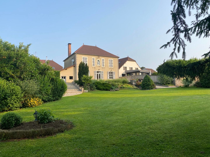 Au Vieux Pin, Bastide De 2 à 6 Personnes - Arbois