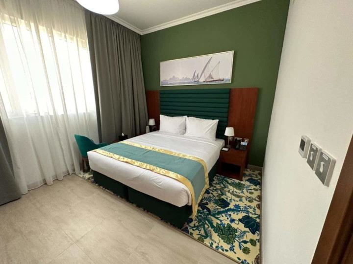 Two Bedroom Apt Near Baniyas Brands Shopping Mall - Abu Dhabi