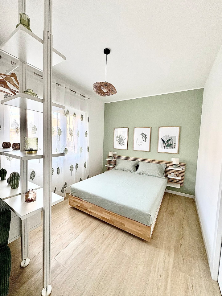 Lovely And Bright Studio Apartment - Latina