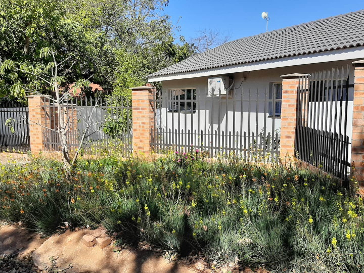 Kruger Southern Cross - Malelane