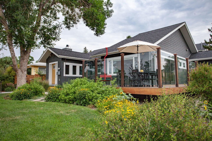 Luxury In-town | Million $ Views | Pool & Hot Tub - Livingston, MT
