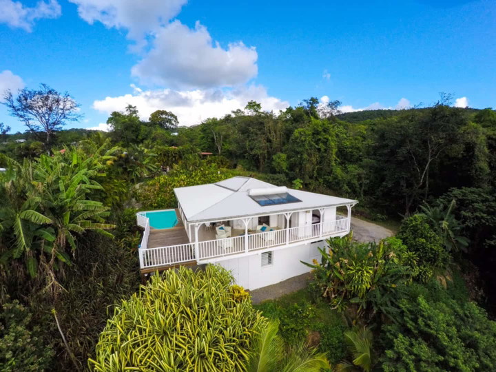 From Island To Island. - Guadeloupe