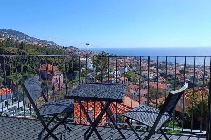A View To Paradise  Spectacular Sea & Bay Views - Funchal