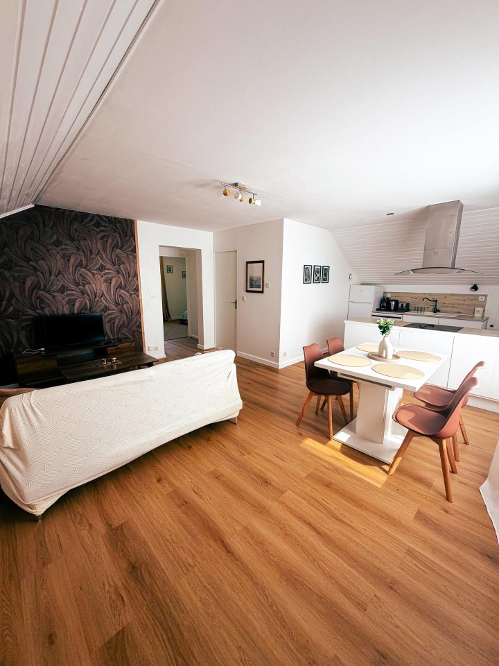 Appartement 2 Chambres
Proche Centre-ville Et Gare - Pontarlier