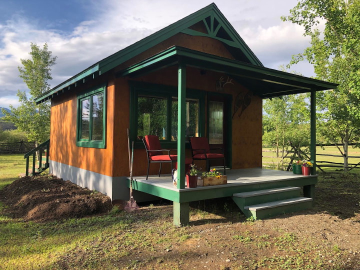 Cozy Cabin Beside Yukon Wildlife Preserve - Yukon