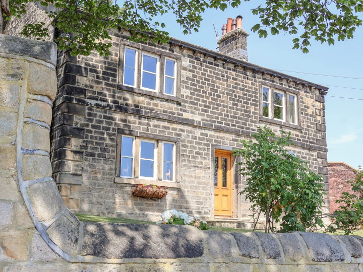 Cunliffe House - Ilkley