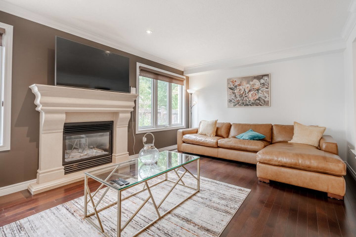 Luxury3bd*king*openconcept*pingpong*patio - London