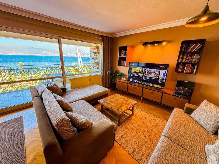 Authentic House With Izmir Bay View Spcl.parking - Konak