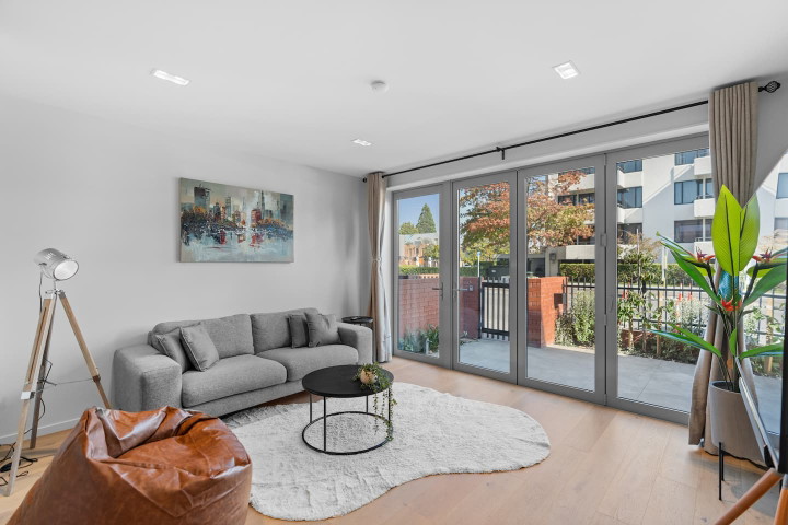 Heart Of Garden City  3br, 3ba, Parking - New Zealand