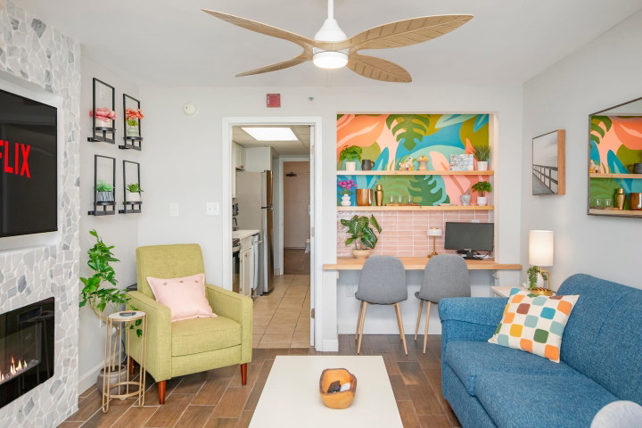 Modern O/f King Retreat, Pools, Lazy River, Hottub - Myrtle Beach