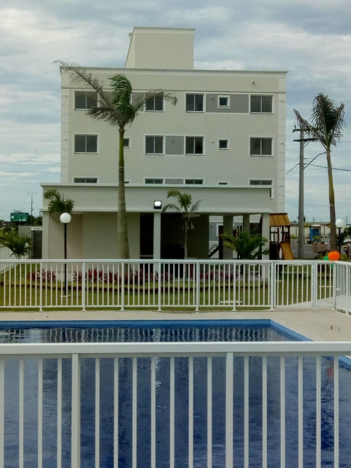Apartamento Com Area Gourmet. - Macaé