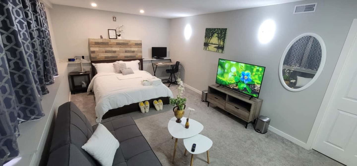 Stylish 2br Suite - Private - 10 Mins To Skytrain - Pitt Meadows