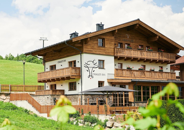 Serviced Luxury Chalet Evi Kaprun - Saalbach-Hinterglemm