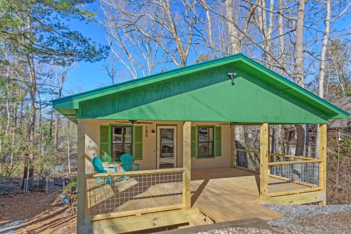 Comfy And Convenient South Asheville Getaway - Serra Nevada