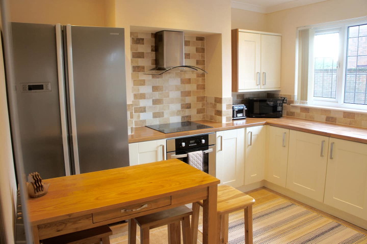 Hedgehog Cottage, Sleeps 3, On Street Parking - Yorkshire