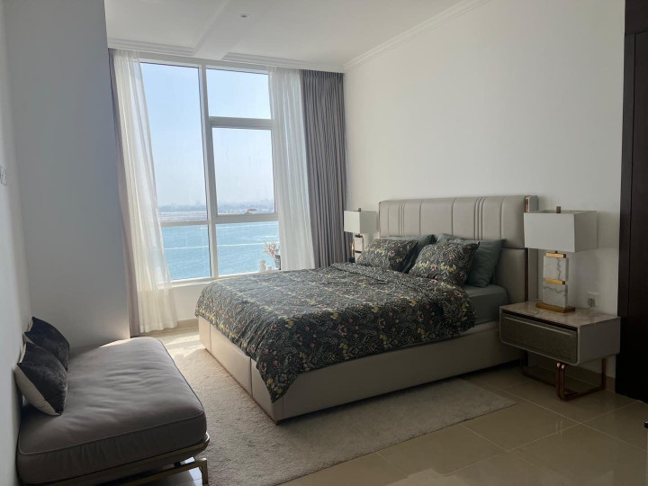 Stylish 2-bedroom Sea View Apartment 5 Min Dubai - Sharjah