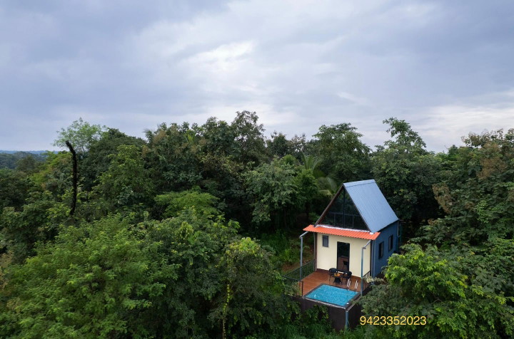 Tiny Greenhaven Villa - India