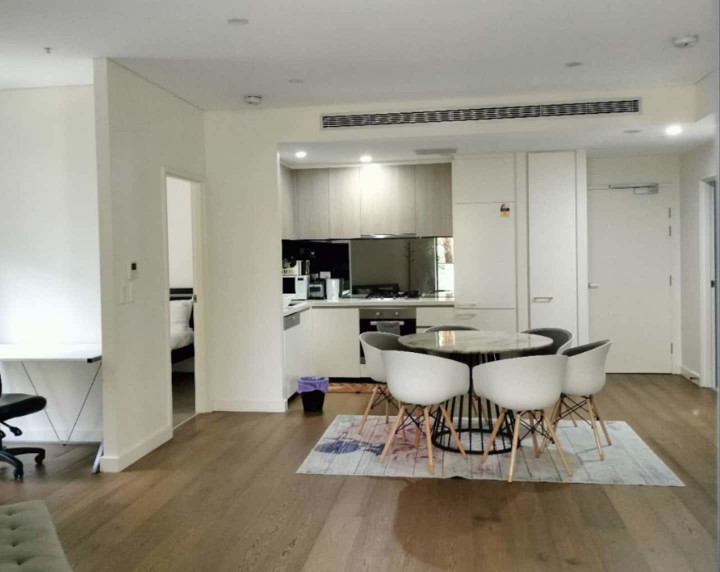Quiet 2br 2ba Parking | Near Green Square Station - Allianz Stadium