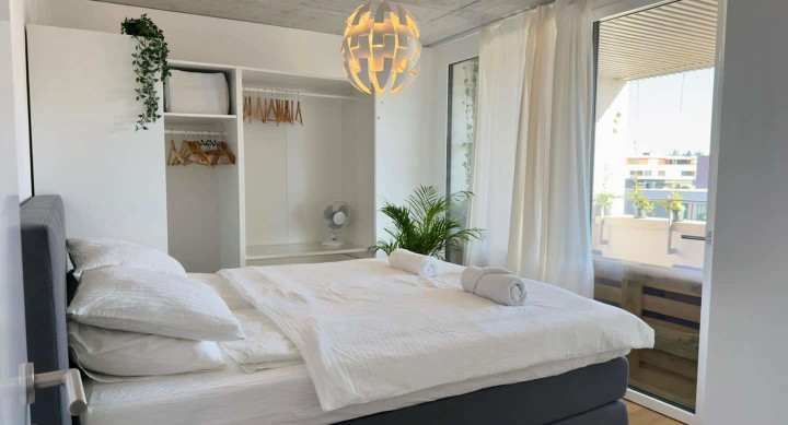 City Center Apartment #Tropical Touch & Balcony - Lucerne