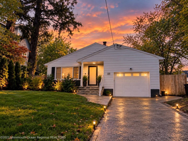 House In Longbranch Nj - Red Bank, NJ
