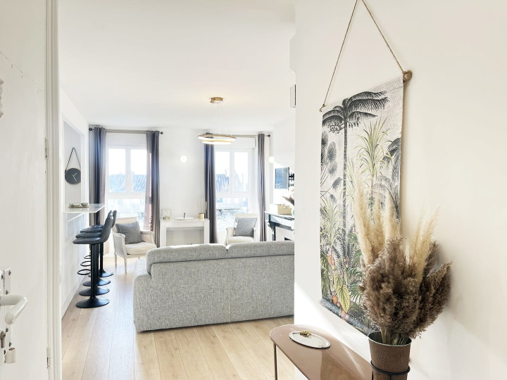 Warm Apartment Cours Julien Air Conditioning - Marseille