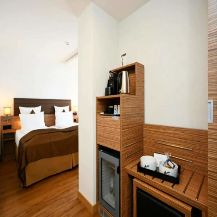 Room For Two With Ac At Hotel Stoller - Zúrich, Suiza