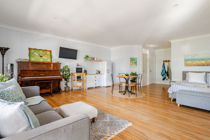 The Sunday Sleep-inn (2025 Best New Host Finalist) - Brisbane