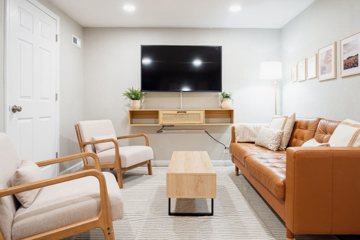 Cozy 2br | Near Denver | Patio & Pingpong - Thornton, CO