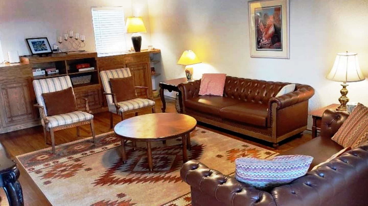 The Jalapeño- Historic Adobe Home In Walkable Area - Carlsbad, NM