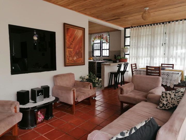 Descanso En La Naturaleza - Pereira, Colombia