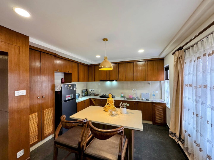 Modern Apt Near Durbar Square. Big Kitchen - 70"tv - ネパール