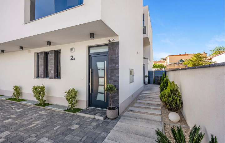 Beautiful Apartment In Jezera With Wifi - Tisno