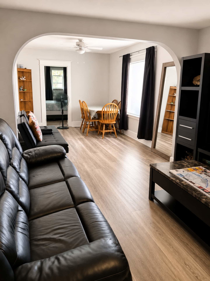 Walk To Downtown Fire Pit Sleeps 5 - Drumheller