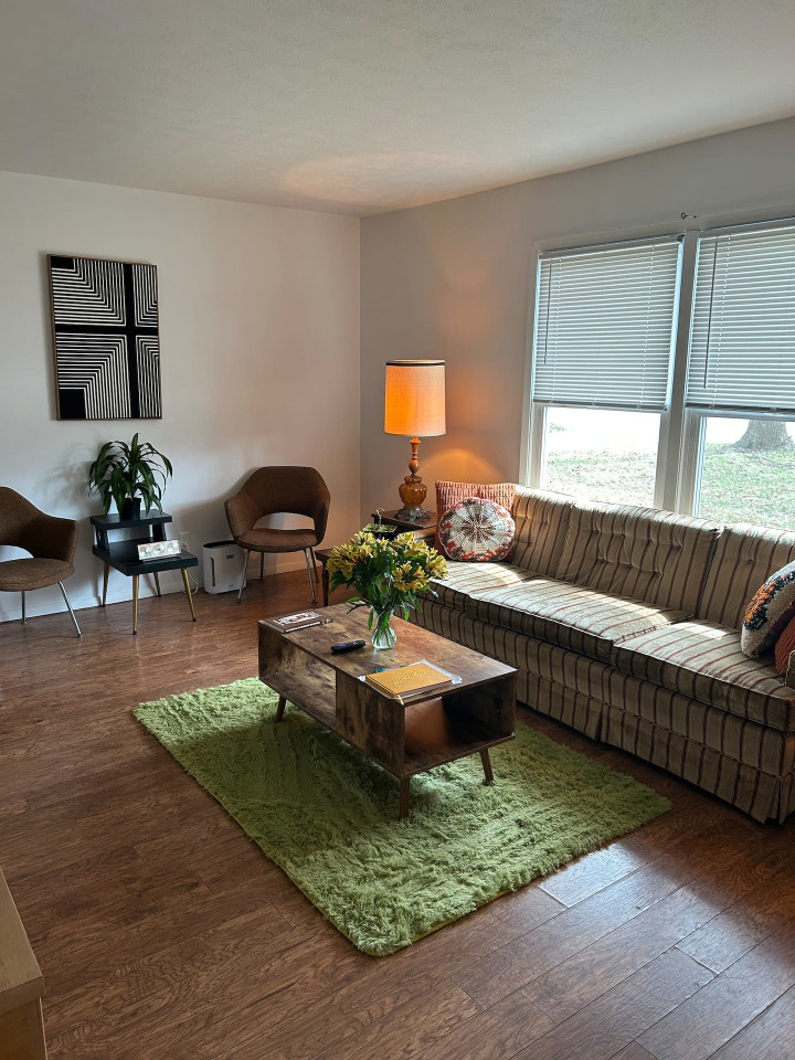 Cozy On Page Street. - Springfield, MO
