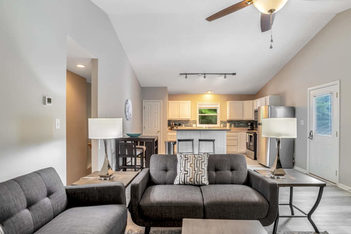 Fab South Asheville Townhome Hot Tub Pet Friendly - Sierra Nevada
