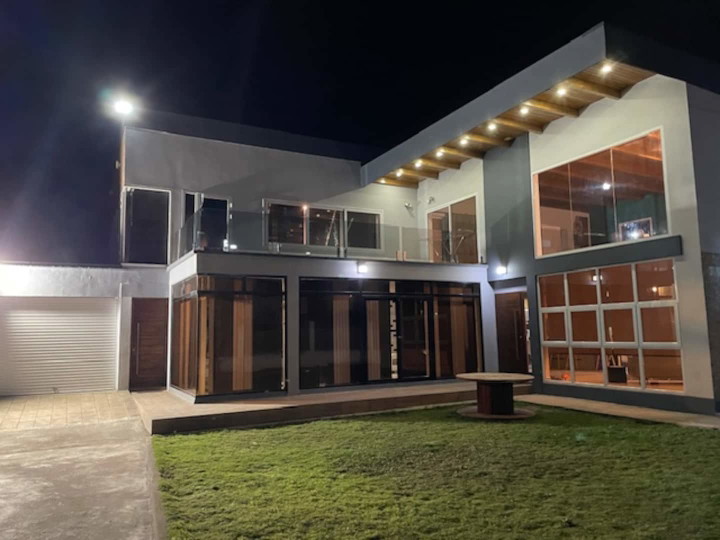 Villa Oasis Antananarivo Private Stay - Madagascar