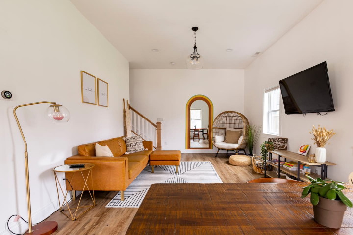 The Indy Cottage - Near Mass Ave District - Indianapolis, IN