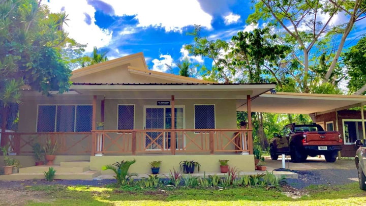 The Meredith's Homestay - 3 Br, Wifi, Apia - Samoa