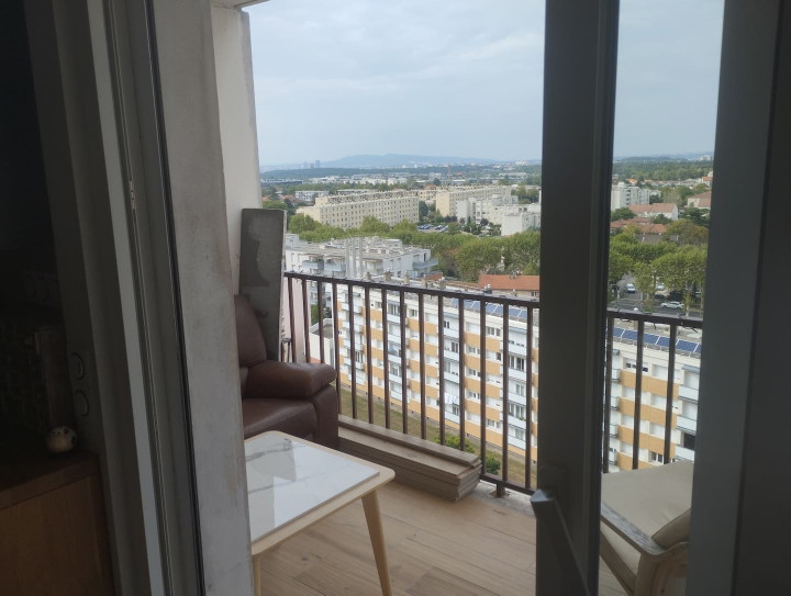 Appartement Avec Vu Sur Lyon - Saint-Priest