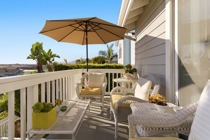 3-min To Sand | Sunset Ocean Views, Yard + Bbq - Summerland, CA