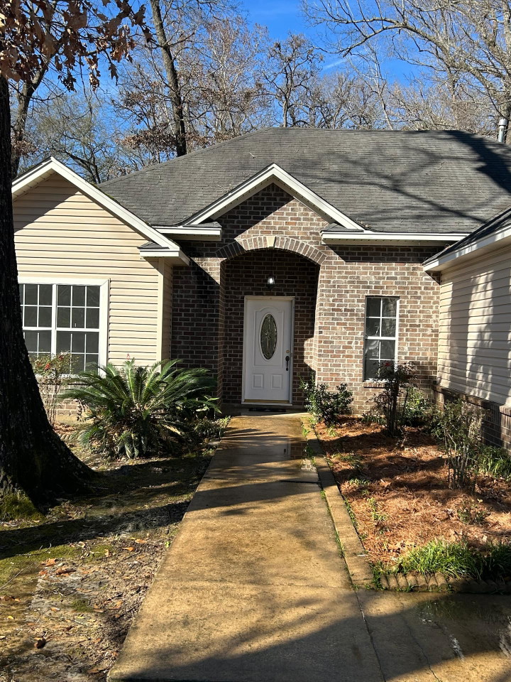 House At Lincoln Road 3 Bedr-3 Qbed & 2 Full Bath. - Monroe, LA
