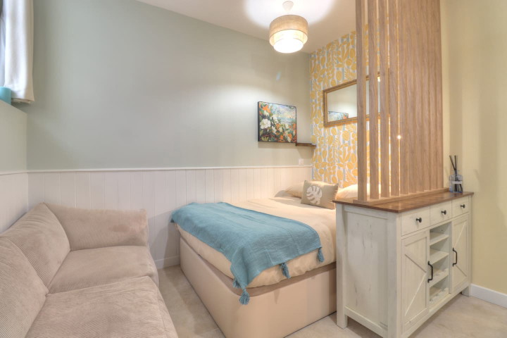 Old Antibes Beach Apartment - Antibes