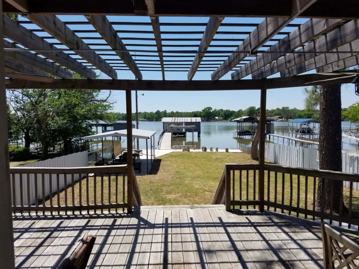 "Twin Pines-lakefront-w/ Boat House,kayaks, Canoe - Fort Worth, TX