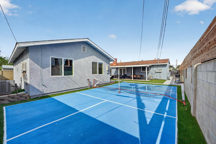 5br Whole Duplex- 3mi Disney! Pool/hot Tub/theater - Buena Park, CA