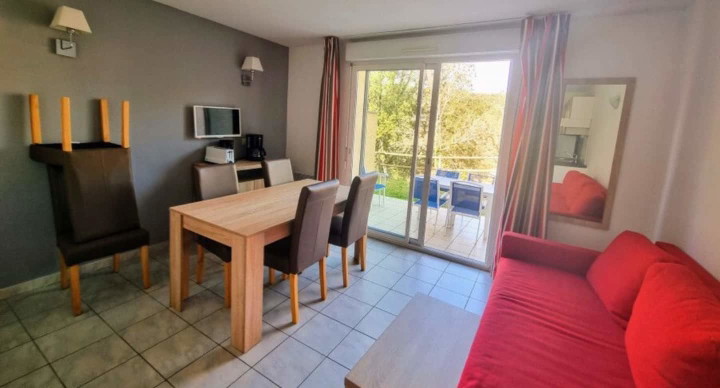 Maison Dans Un Centre De Vacances Très Tranquille. - Ruoms
