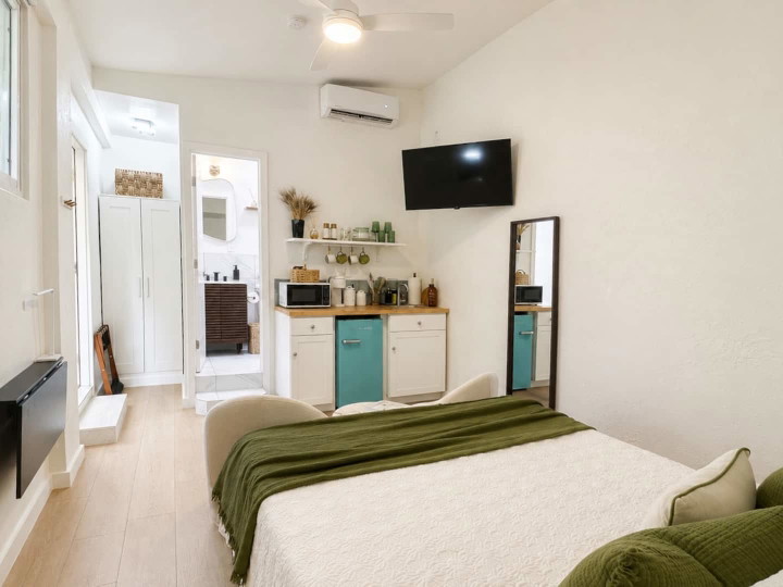 Private + Parking, Near Beach, Fll, Hard Rock - Hollywood, FL