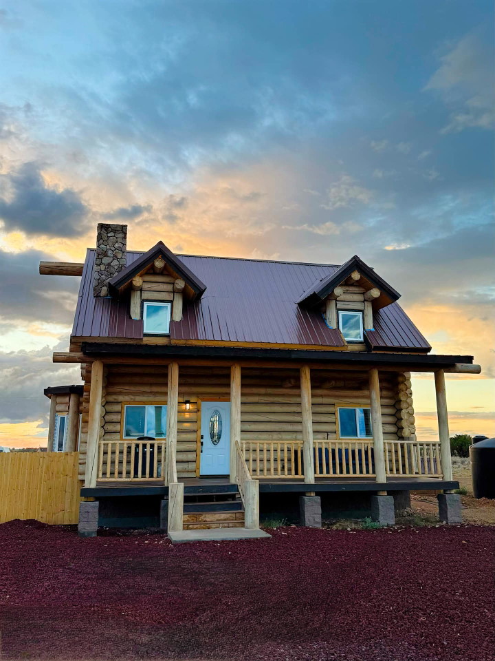 White Wolf Cabin & Hot Tub - Grand Canyon National Park