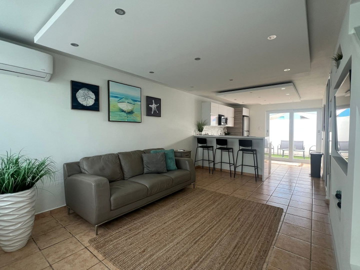 Two-bedroom Apt,with Walking Distance Beach Access - Manatí